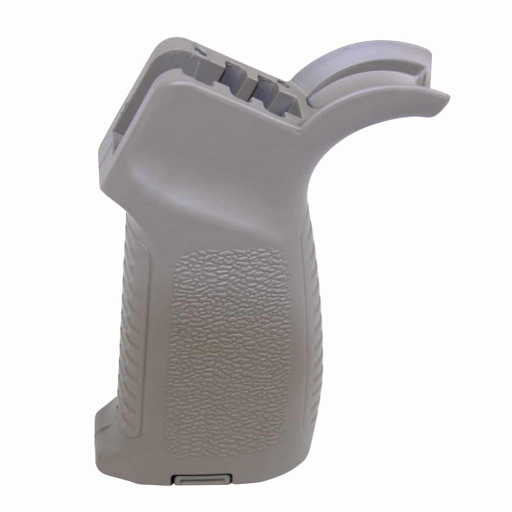 AR-15 Tactical Assault Polymer Grip in Flat Dark Earth | Veriforce Tactical